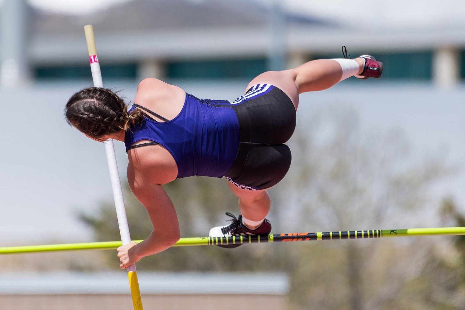 Side Vault - Hottest Female Athletes