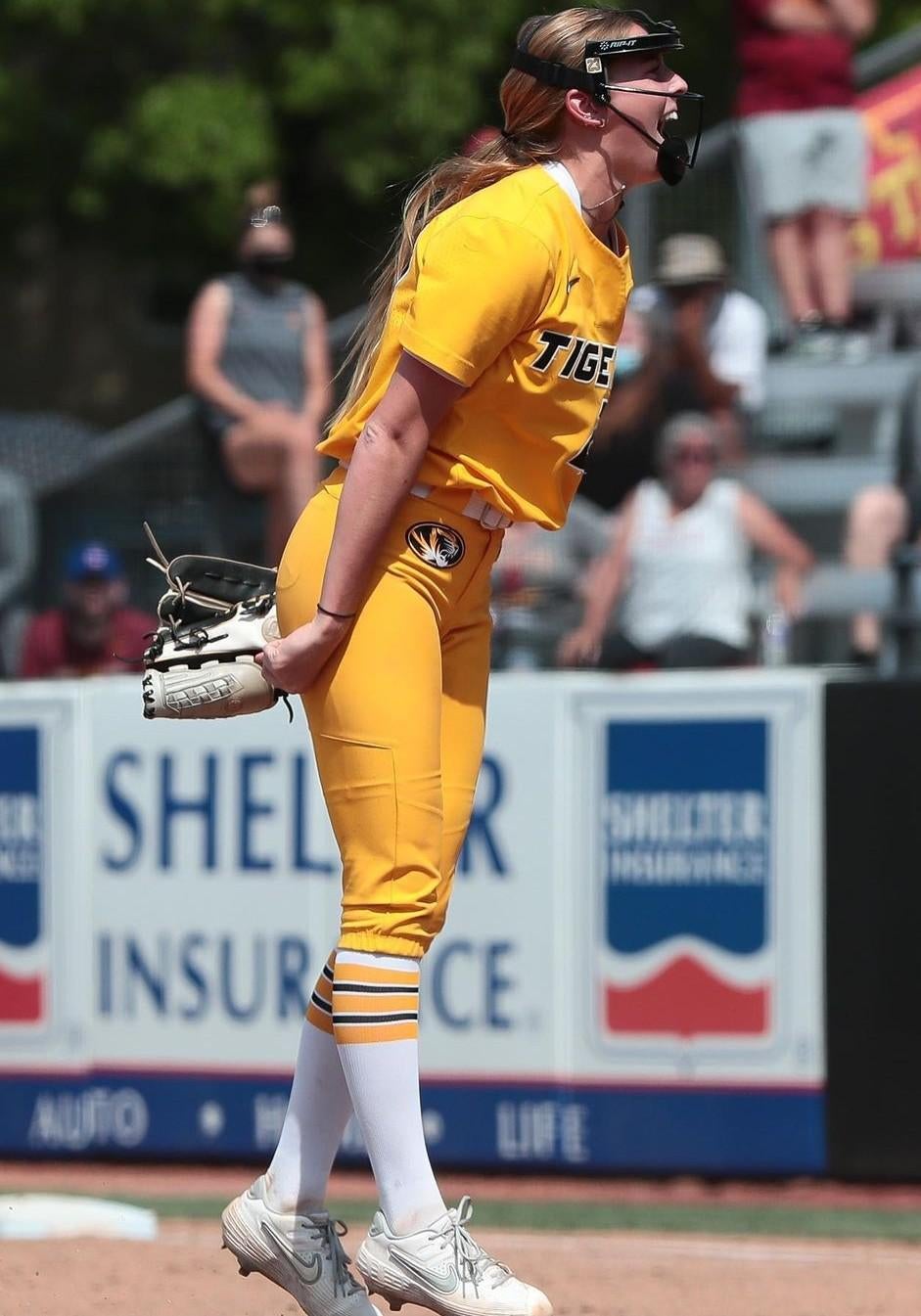 Jordan Weber (Mizzou Pitcher) - Hottest Female Athletes