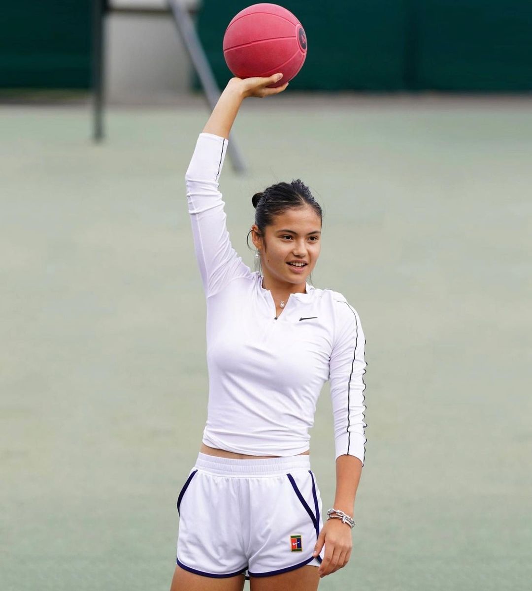 Emma Raducanu - Hottest Female Athletes