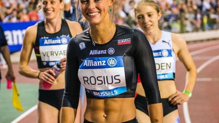 Beach bum - Hottest Female Athletes