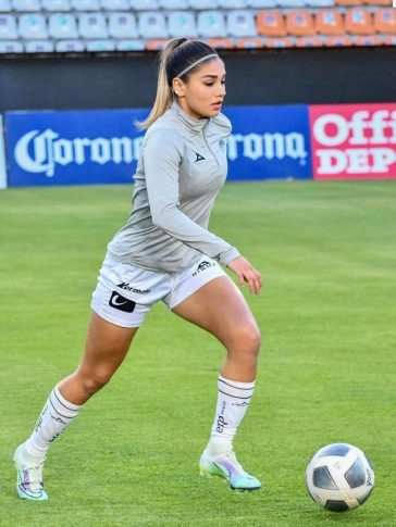 Alejandra Escobedo - Mazatlán Futbol Club - Hottest Female Athletes