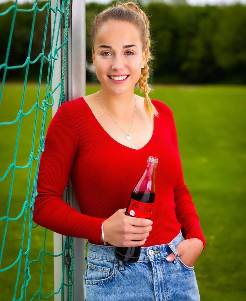 Giulia Gwinn (German Football/soccer player) - Hottest Female Athletes