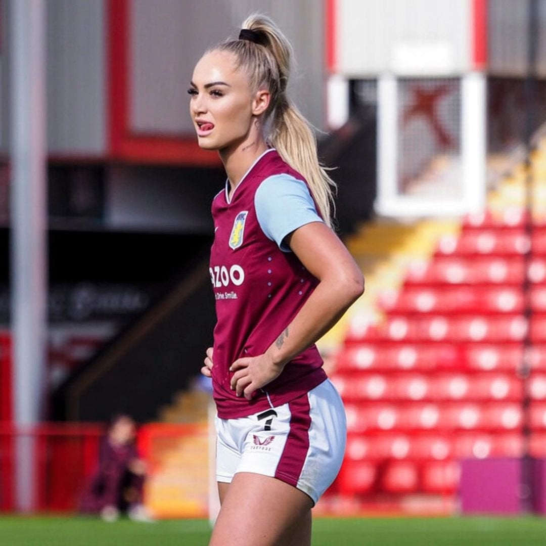 Swiss Footballer Alisha Lehmann - Hottest Female Athletes