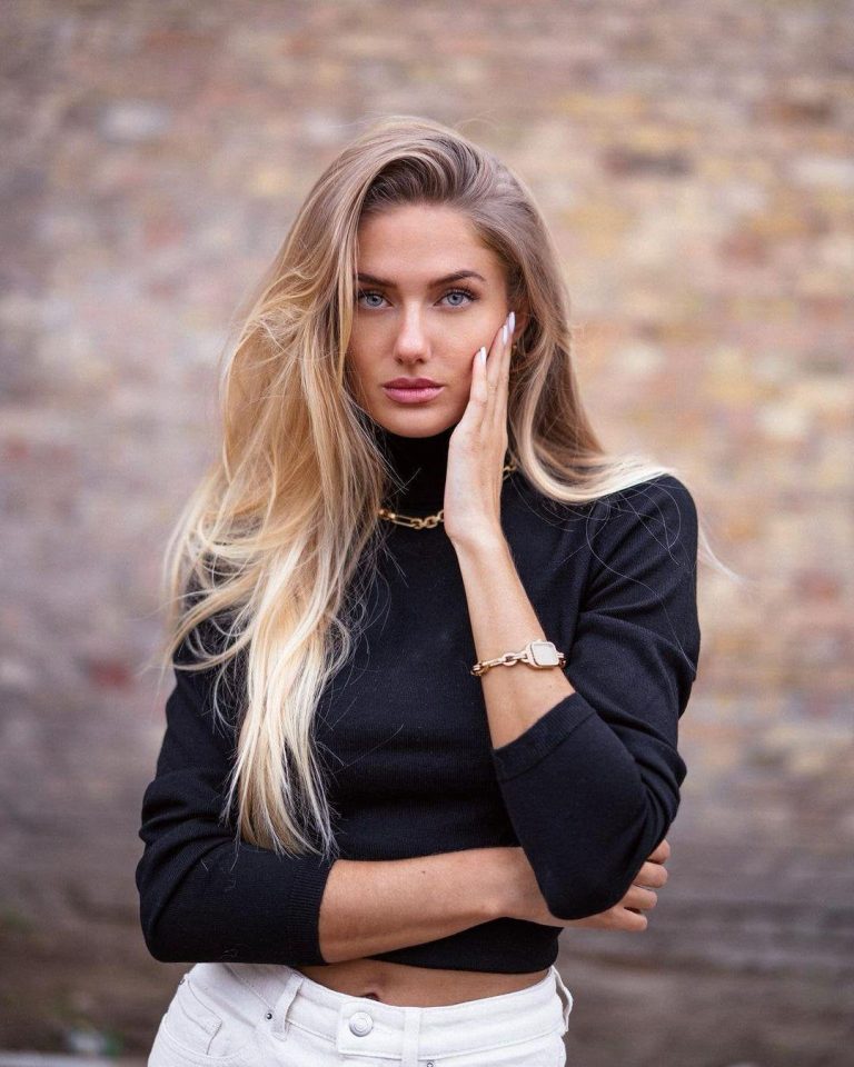 Alica Schmidt - German Runner - Hottest Female Athletes