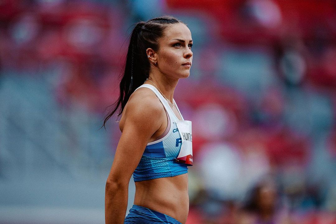 Maria Huntington - Hottest Female Athletes