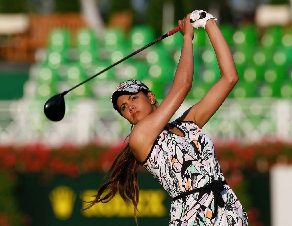 Sharmila Nicollet - 🇮🇳 Indian professional golfer - Hottest Female Athletes