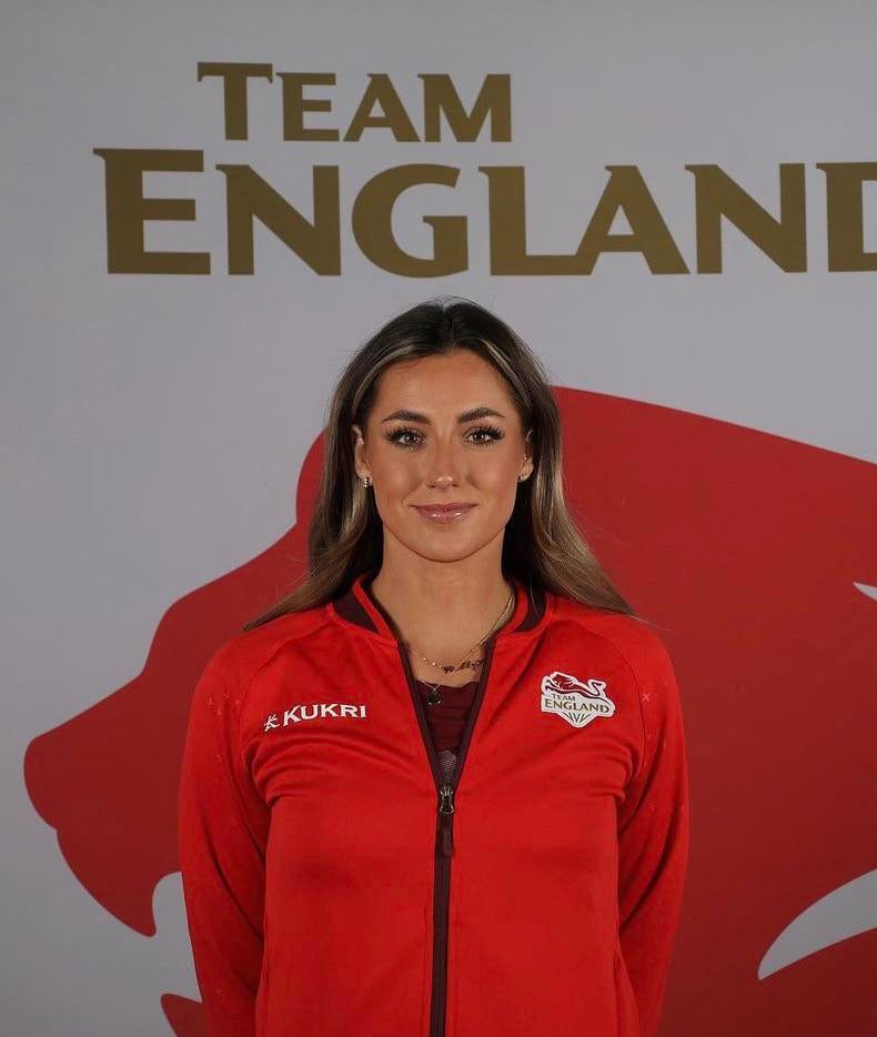 Molly Renshaw (former swimmer) 🏴󠁧󠁢󠁥󠁮󠁧󠁿 - Hottest Female Athletes