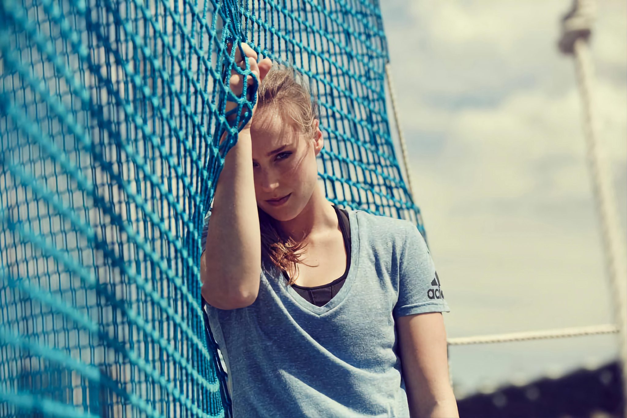 Ellyse Perry - Australian Cricketer and Football Player - Hottest ...