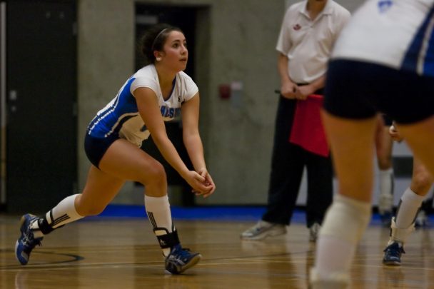 Cap-Sleeved at the Court - Hottest Female Athletes