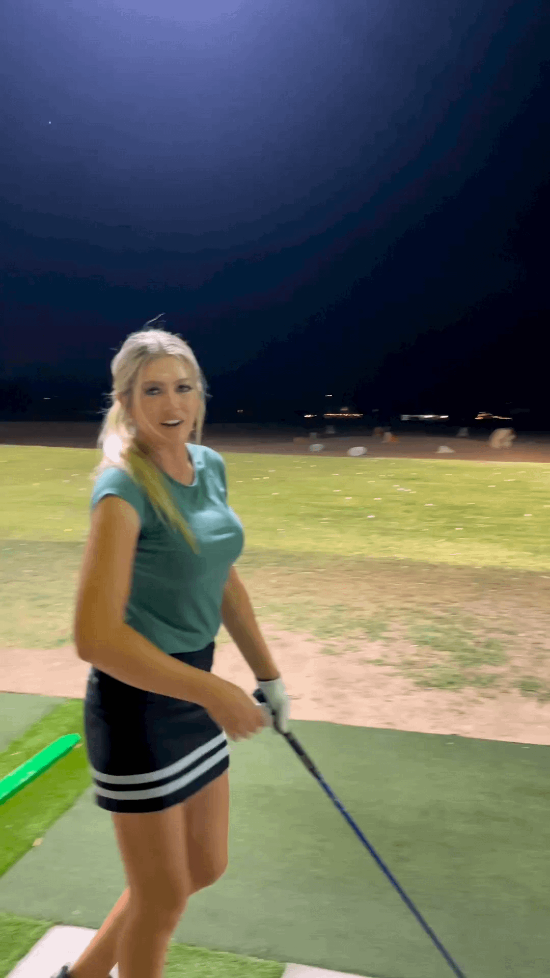 Keep your eye on the ball (@stickit_steff) - Hottest Female Athletes