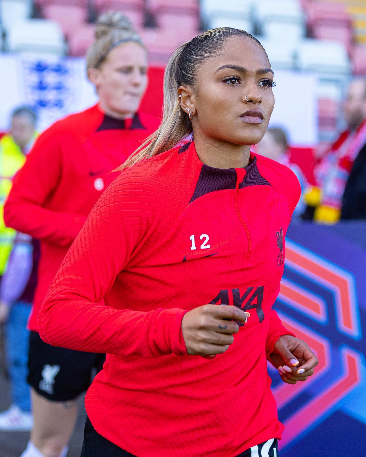 Taylor Hinds - English Footballer - Hottest Female Athletes