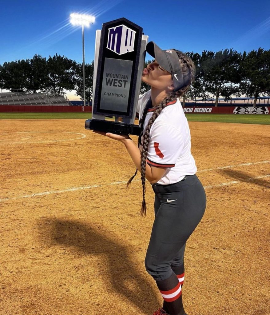 Alexa Schultz Softball - Hottest Female Athletes