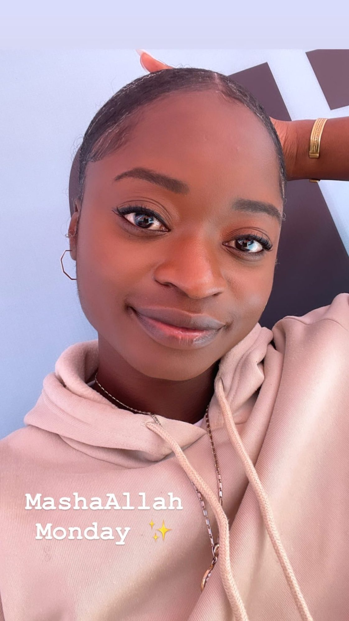 Sierra Leonean sprinter Hafsatu Kamara - Hottest Female Athletes
