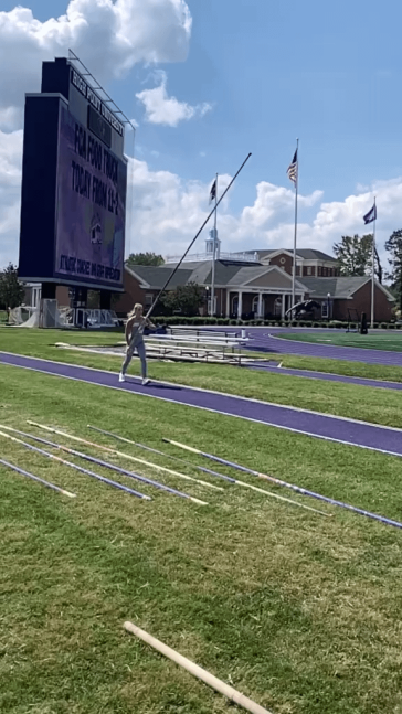 Robin Bone - pole vault - Hottest Female Athletes