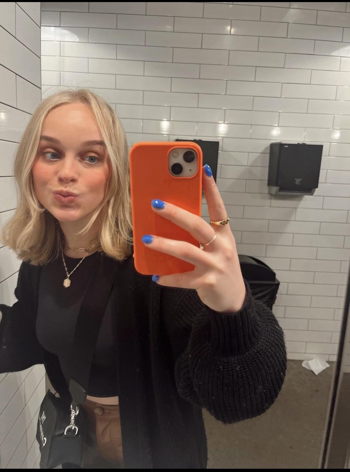 Emma Maltais - CNWT, and PWHL Toronto player. - Hottest Female Athletes