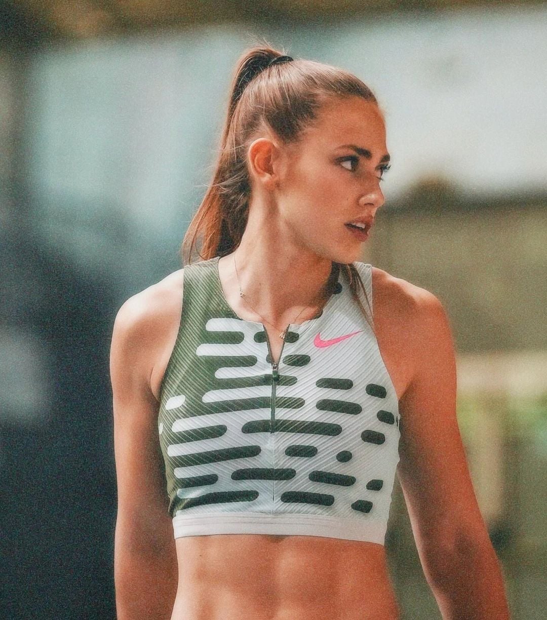 Clara Fernández - Spanish Pole Vaulter - Hottest Female Athletes