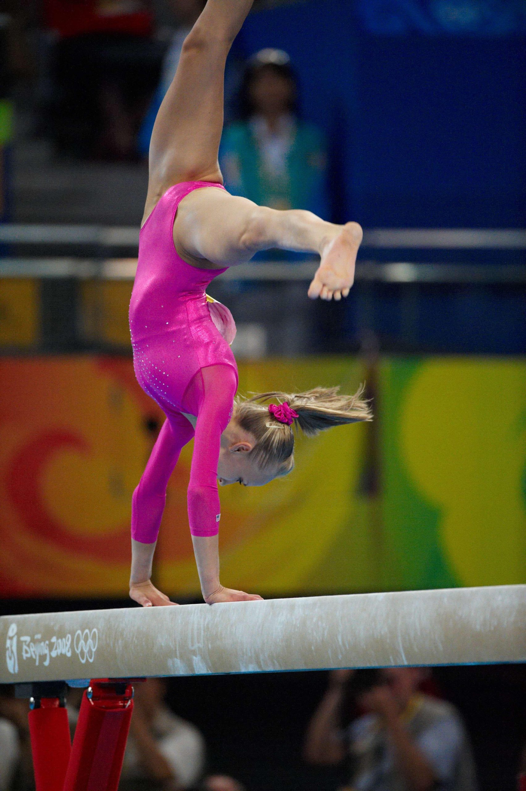 US gymnast balance beam 2008 Olympics - Hottest Female Athletes