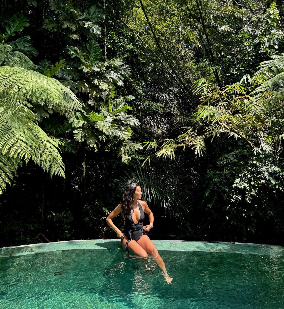 Sara Balzer on holidays - French fencer - Silver medal @ Olympics ...