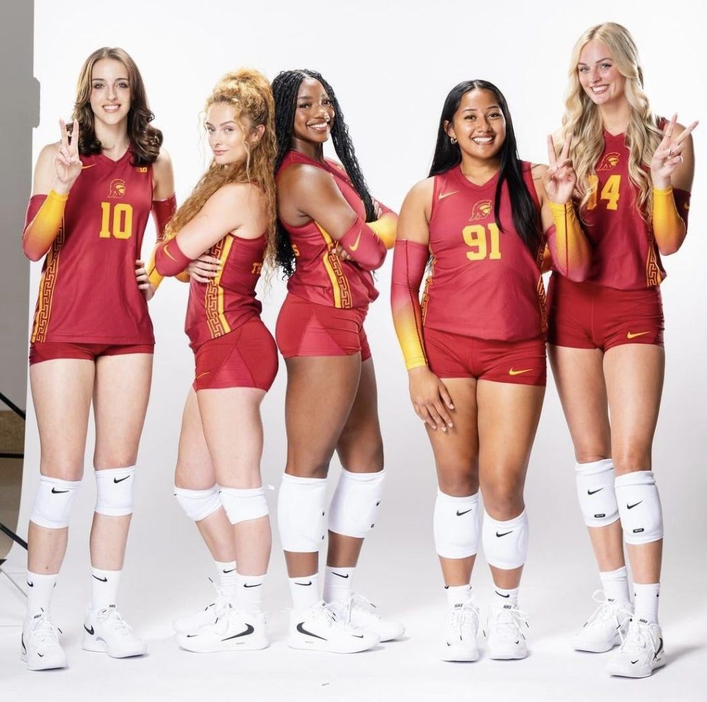 USC Trojans teammates - Hottest Female Athletes