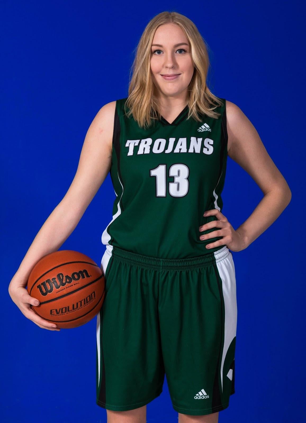 Keylyn filewich- Canadian basketball player - Hottest Female Athletes