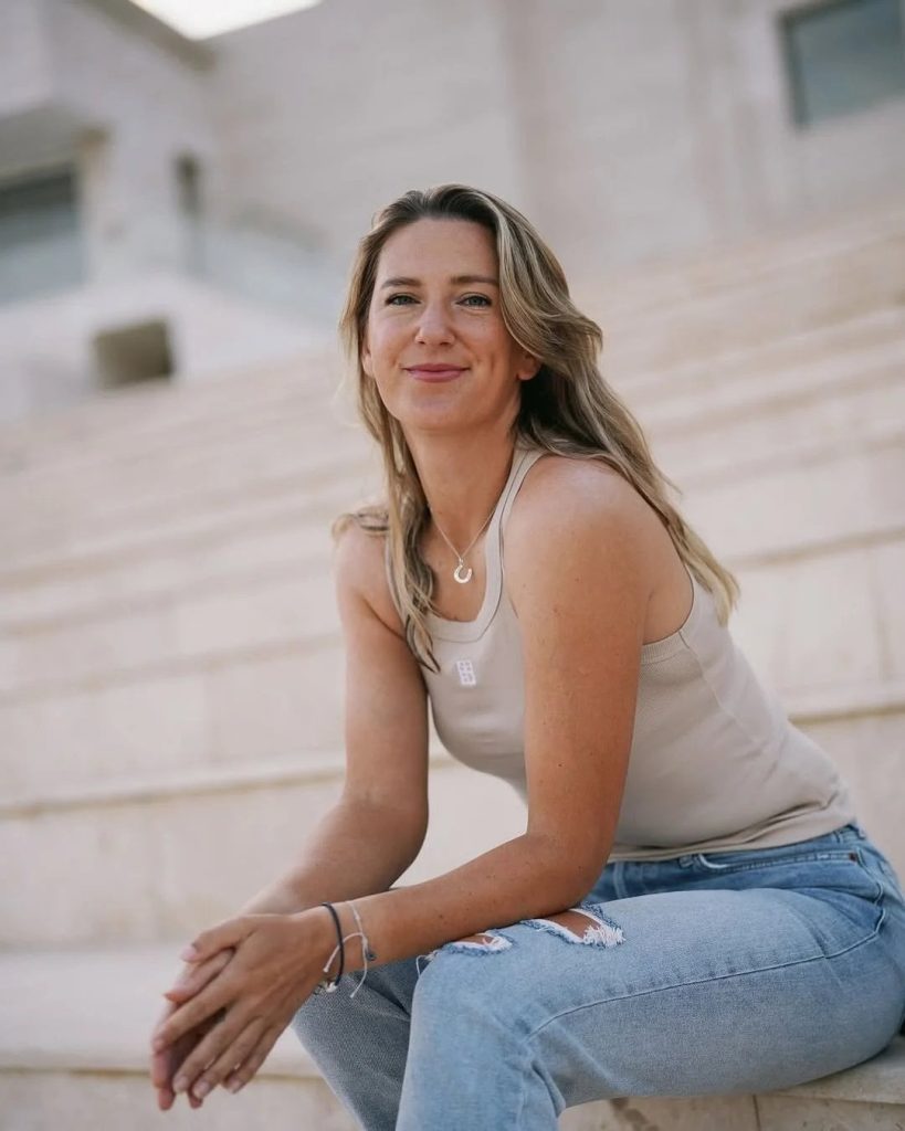 Victoria Azarenka - Belarusian Tennis player - Hottest Female Athletes